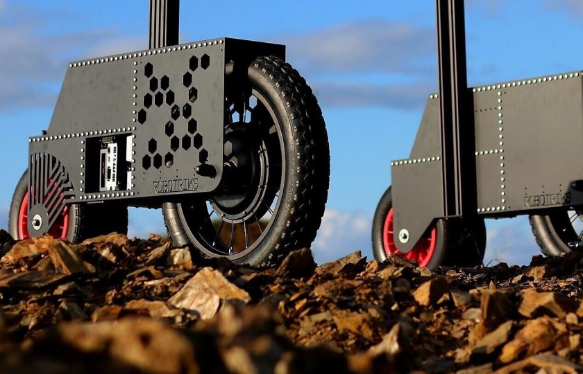 Low-cost robotic platform may help labour-strapped farms - FarmingUK News