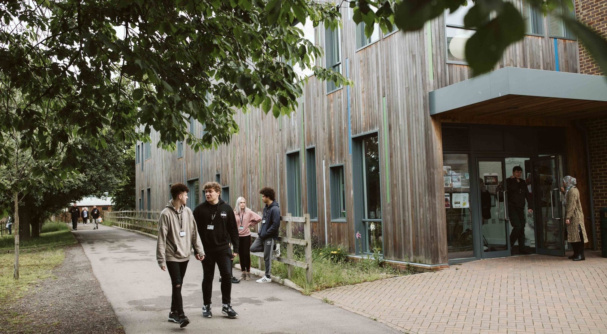 Level 3 National Diploma in Animal Management, Berkshire College of ...