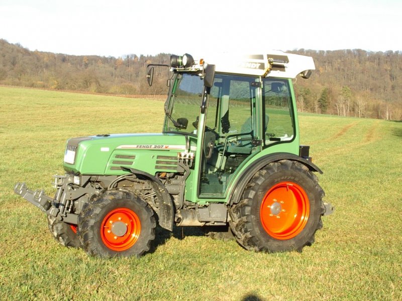Fendt 200 Vario-207 from Farming UK