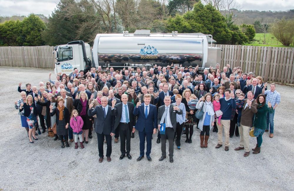 Cornish dairy processor joins forces with 44 local dairy farmers ...